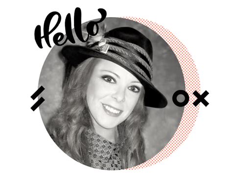 Sonia Cv Portfolio Design