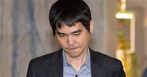 122수 끝 한돌에 패한 이세돌 진한 아쉬움