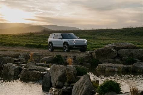 Rivian Will Offer Self Driving Software Subscriptions Use Vws Money For The R2 Cfo
