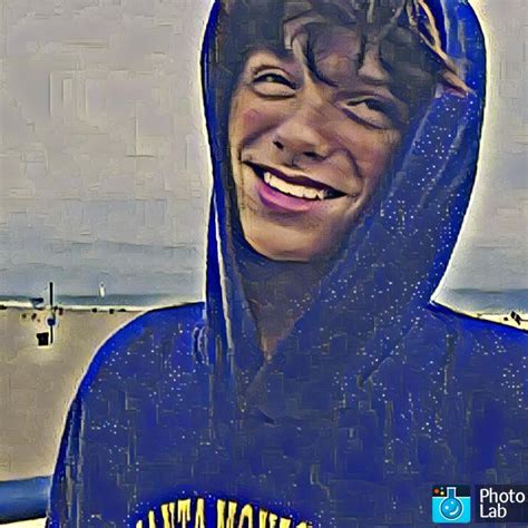 Brian King Adlı Kullanıcının Bratayley Panosundaki Pin