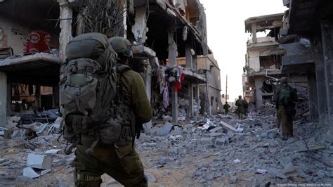 Israel Hamas Idf Enters Gaza City Targets Hamas Tunnels