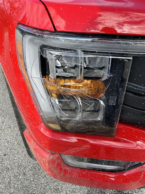 Need advice on replacing headlight. : r/MechanicAdvice