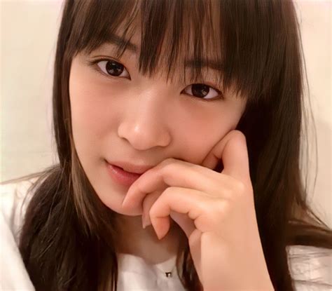 Pin On 여자 연예인
