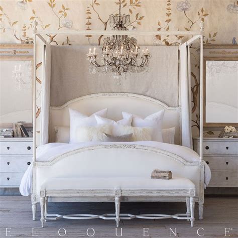 Eloquence Collection Eloquence Dauphine Canopy Bed In Weathered White