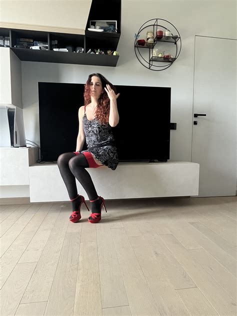 Chiara Kia Tries On Ruibavya Stockings With Faux Garter Belt And Red