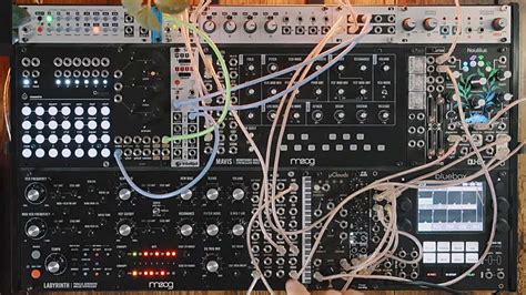 How To Use The Moog Labyrinth As Your Main Sequencer Synthtopia