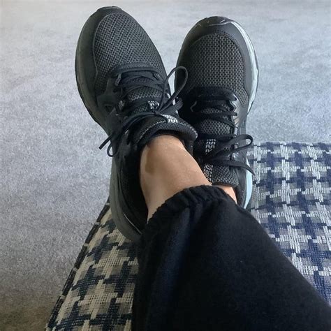 Nurses Recommend Comfy Shoes To Wear All Day