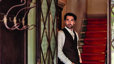 Das Neue Album Von Jonathan Tetelman Hommage An Puccini Zum 100 Todestag Jonathan Tetelman