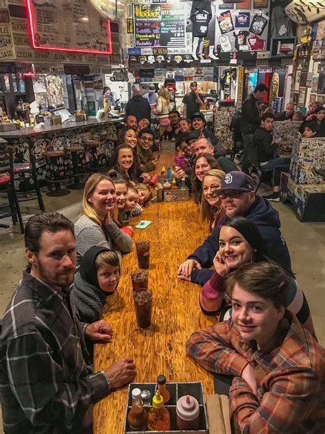 Savor Legendary Burgers At Hodads Ocean Beach San Diego Ca News