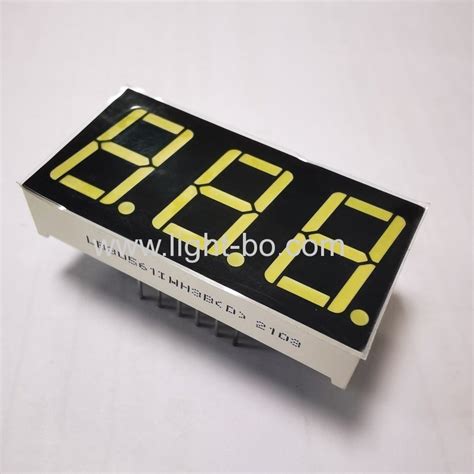 가열 및 냉각을 위한 울트라 화이트 트리플 디지트 7 세그먼트 Led 디스플레이 공통 양극 056인치 제조업체 및 공급 업체