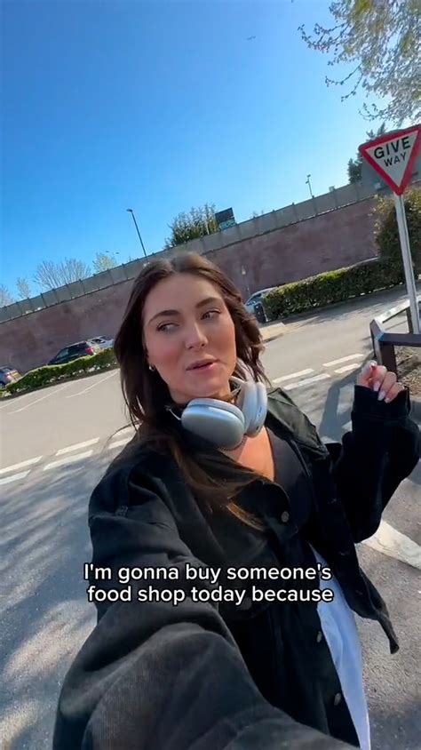 Influencer Breaks Down In Tears After Act Of Kindness Rejected Daily