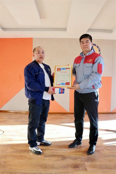 Байгууллагын захирал Э Энхтөр хийж ЗОРЧИГЧ ТЭЭВЭР ХОЁР Facebook