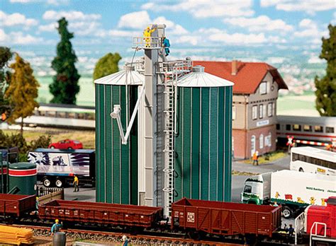 Model Train Grain Tower