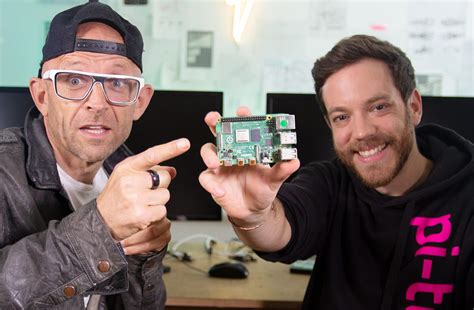 raspberry pi 4 v 3b first hands on review by andrew webb