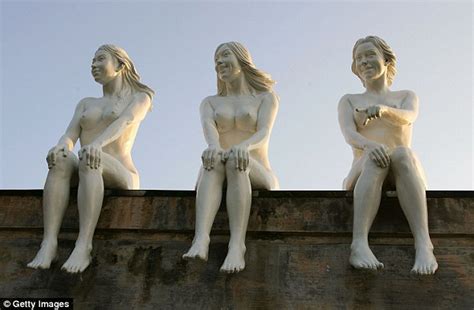 Taiwan Plans To Open Sex Themed Park Called Romantic Boulevard Daily Mail Online