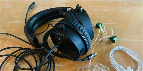 Cord Care Preventing Twists In Your Headset Cord Robots Net