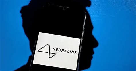 Пациент со вживлённым чипом Neuralink сыграл в Csgo силой мысли Пациент со вживлённым чипом Neuralink сыграл в Csgo силой мысли