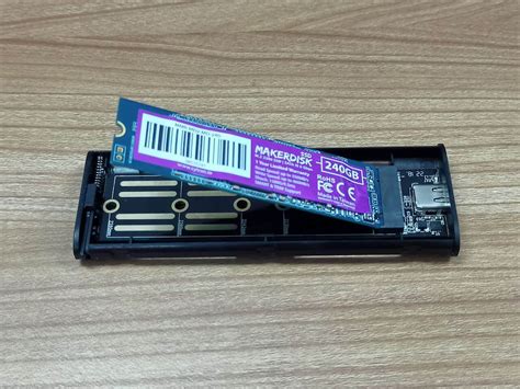 USB 3 0 To M 2 NVMe SATA B M Key Case With USB C Cable