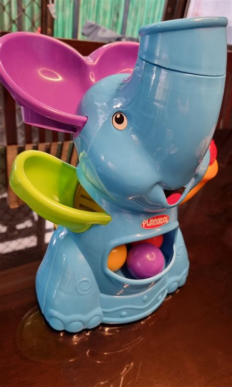 Playskool Elefun Busy Ball Popper Hobbies And Toys Toys And Games On