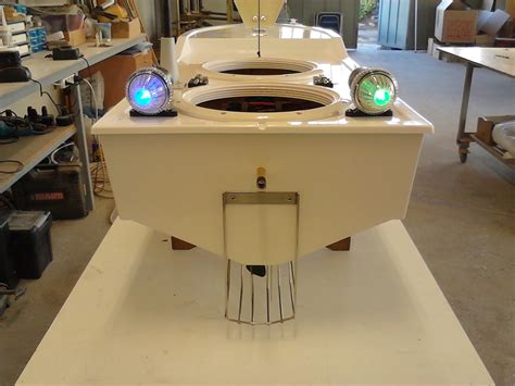 ΚΑΡΑΒΑΚΙ ΓΙΑ ΠΑΡΑΓΑΔΙ