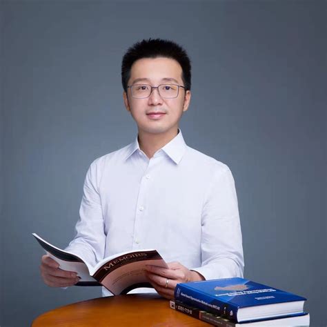 主任 机器学习与最优化计算实验室