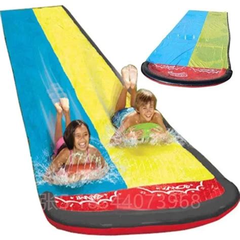Spritziger Wasserrutsche Für Den Garten Spaß Für Kinder Spiele Max