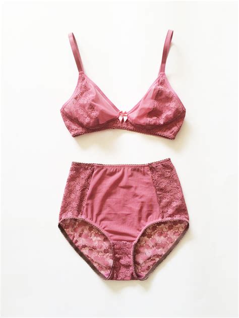 Vintage 1990s Velvet Lingerie Set Vintage Bra 36b 90s Bra Etsy Artofit