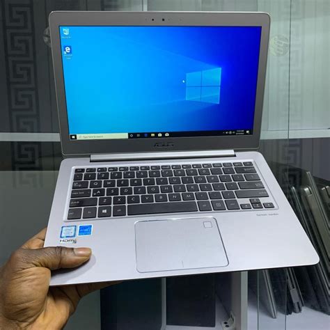 Asus Laptop I5 7th Gen 13inch 8gb Ram 256gb Ssd Checkout Technology