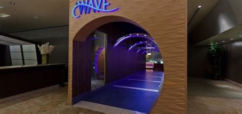 The Wave Review Disneys Contemporary Resort