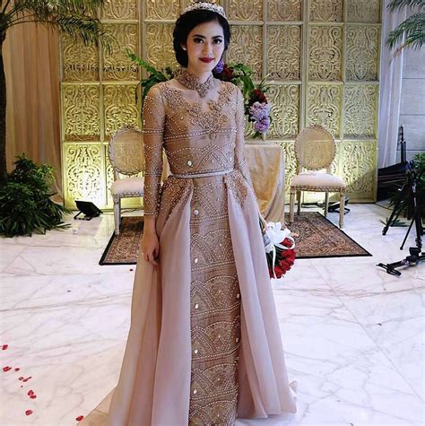 Populer Baju Pengantin Sederhana Model Baju