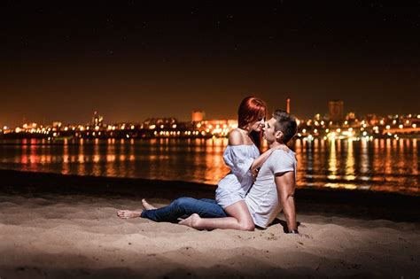 Романтика ночного пляжа Пляж ночью Пляж Романтика