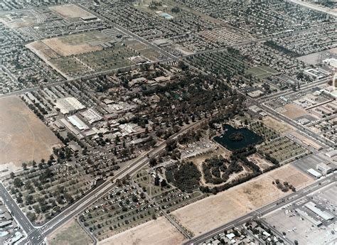 Knotts Berry Farm Aug 1970 There Are No Known Copyright Flickr