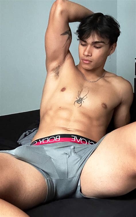 Bulging Body Glove Houtex2019