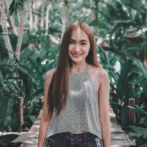 Cha Li Sa Chalisa0300 • Threads Say More