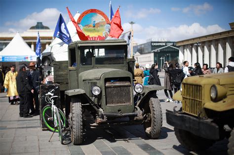 Соёл урлагаар сонор мэлмий мялаасан өдөр