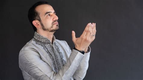 Teks Bacaan Doa Untuk Orang Tua Arab Latin Dan Terjemahan Bahasa