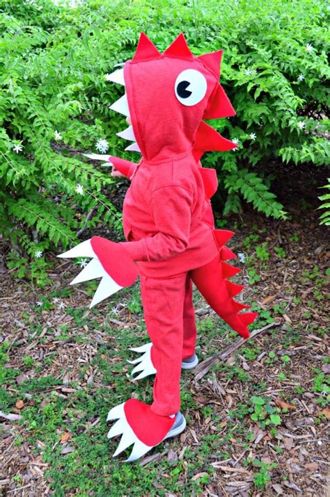 No Sew Dinosaur Costume Using The Cricut Maker Sew Woodsy Diy