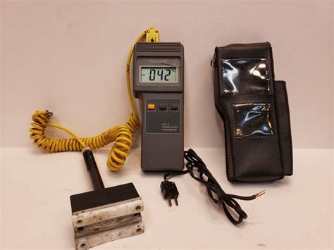 Microprocessor Thermometer Type K Thermocouple Digital Thermometer Free