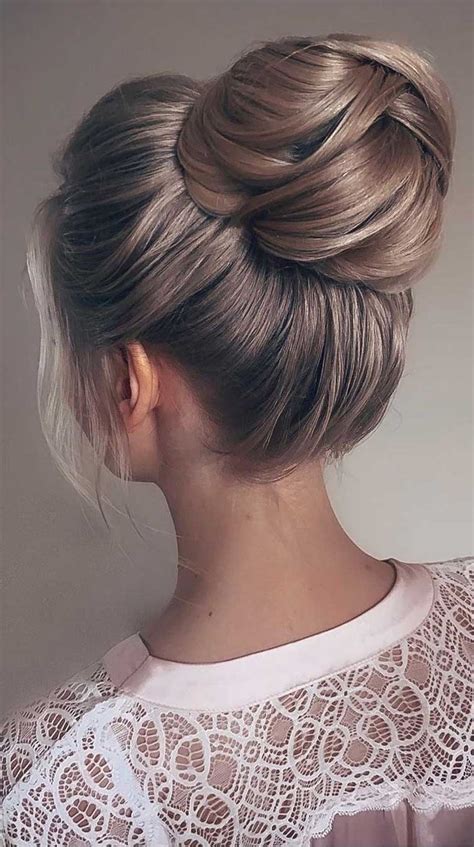 Bridesmaid Hairstyles For Inspiration