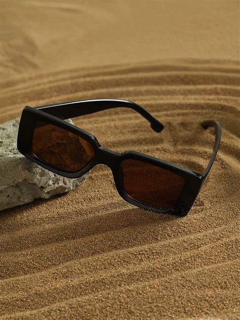 Haute Sauce Womens The Chunky Retro Rectangular Sunglass For Casual
