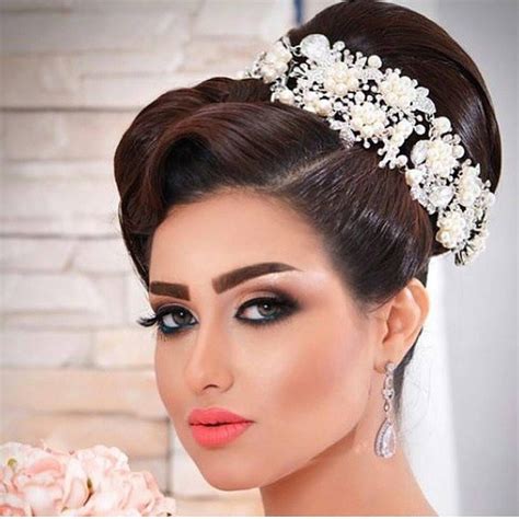 تسريحات فير للشعر الطويل ووردز