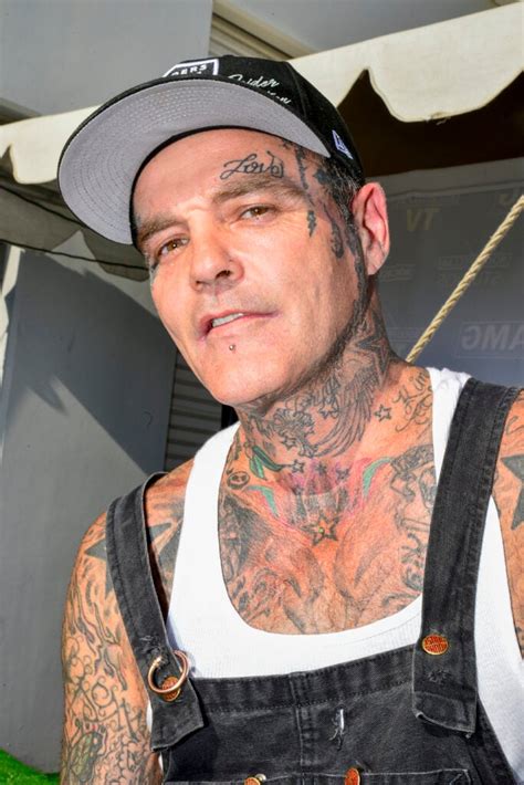 Shifty Shellshock Cause Of Death Crazy Town Singer Dead At 49