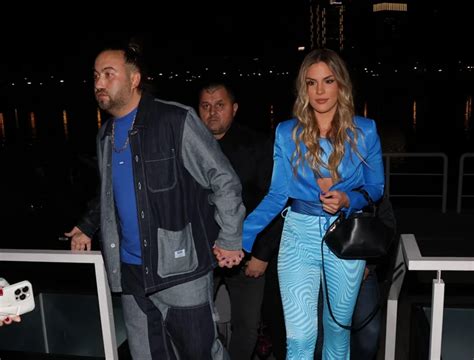 Rastina Devojka Se Oglasila Na Dan Njegovog Venčanja Evo Gde Se Nalazi