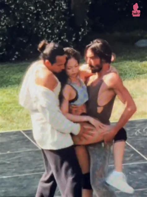 Jennie Blackpink G Y S C V I C Nh Trong Phim The Idol Nudevn