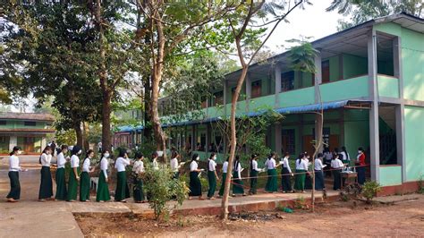 မင်းလှမြို့နယ်တွင် ၂၀၂၃ ခုနှစ်တက္ကသိုလ်ဝင်စာမေးပွဲစတင်ဖြေဆိုကျင်းပ Information And Public