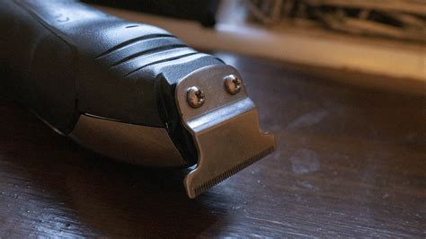 Wahl Aqua Blade Wet/Dry Beard Trimmer Review // TechNuovo.com