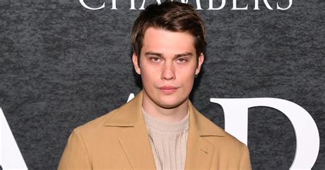 Does Nicholas Galitzine Have A Girlfriend Lets Investigate