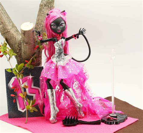Кукла Кэтти Нуар Catty Noir Monster High чёрная кошка