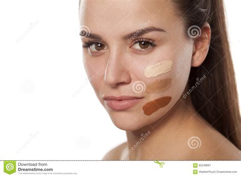 Different Tones Of Foundation Stock Image Image Of Base Care