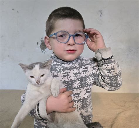 ძველით ახალი წელი ახლოვდება როდესაც ყველა განსაკუთრებით ბავშვები ელიან სასწაულებს 4 წლის